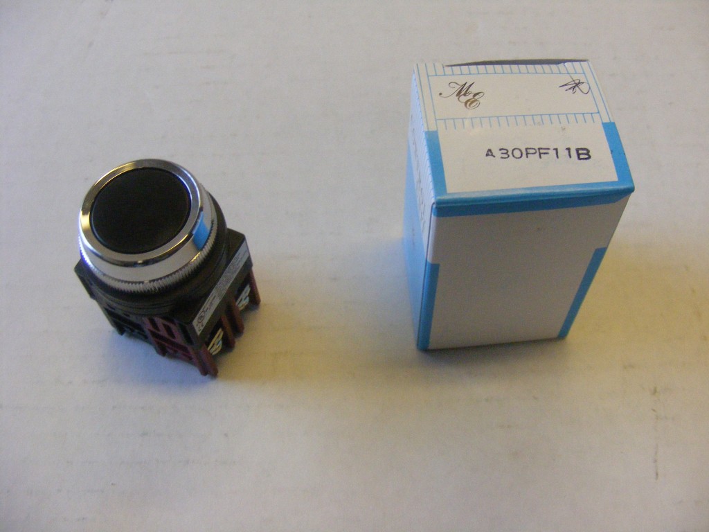 A30PF11B, Black Flush Pushbutton - Salinger Electric