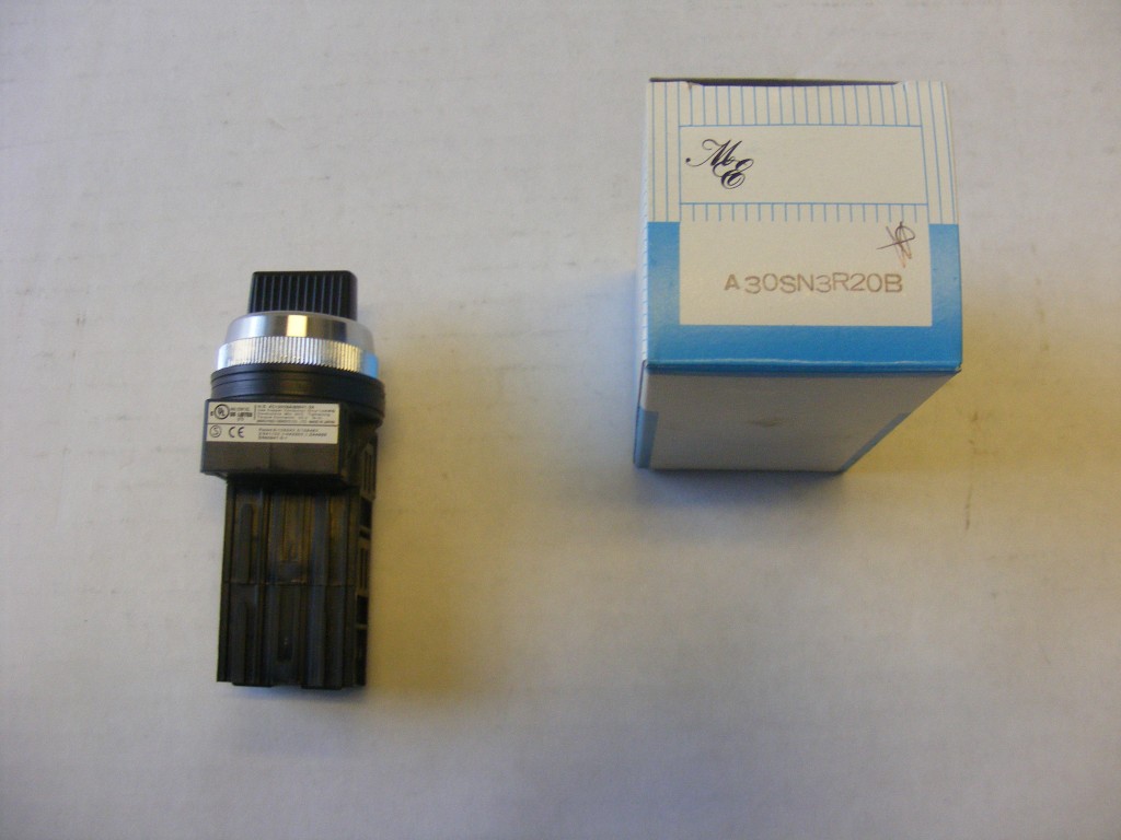 A30SN3R20B, 3 Position Knob Operated Spring Return Selector Switch ...